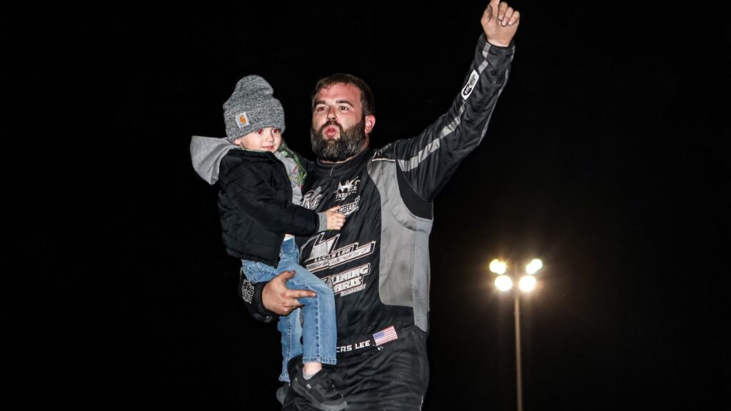 GRAND FINALE: Lucas Lee Outduels Kyle Strickler for East Bay UMP ...