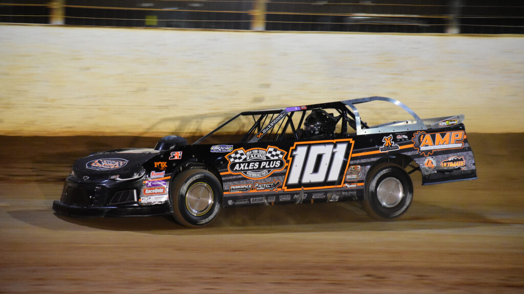 Hellams, McLaughlin, Durham, Tucker, Taylor, Weaver Take Mid-East ...