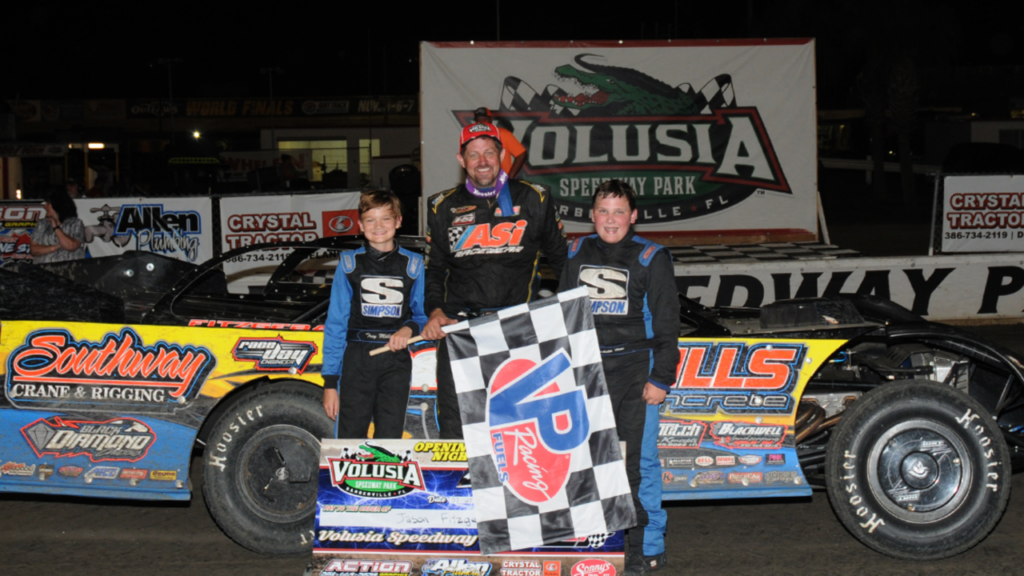 Exciting Action Kicks Off Volusia's Weekly Racing - Volusia Speedway Park