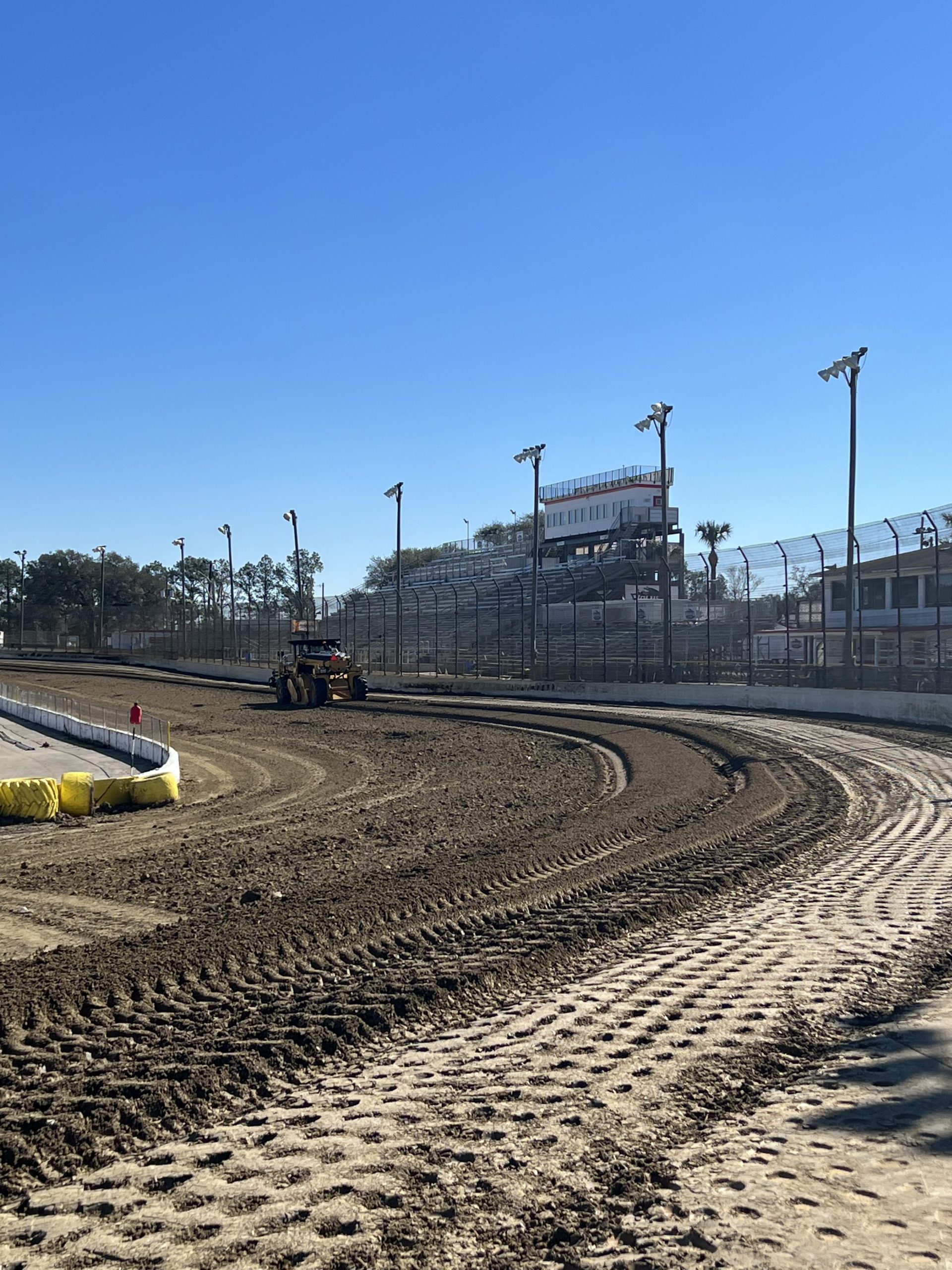 GALLERY: DIRTcar Nationals Track Prep - Volusia Speedway Park