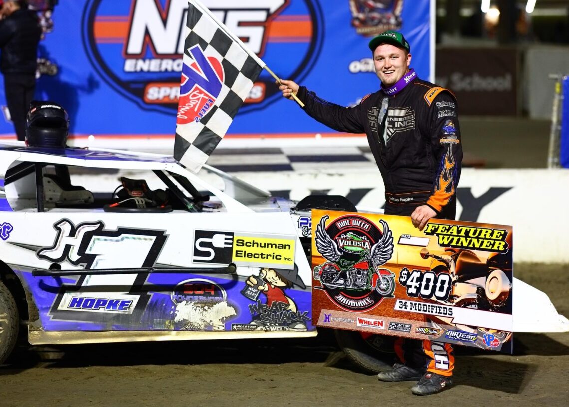 Dirt Track Races at Volusia Speedway Park