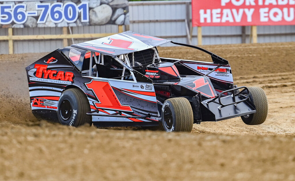 Tyler Dippel Joins Super DIRTcar Series as MD3 Rookie of the Year ...