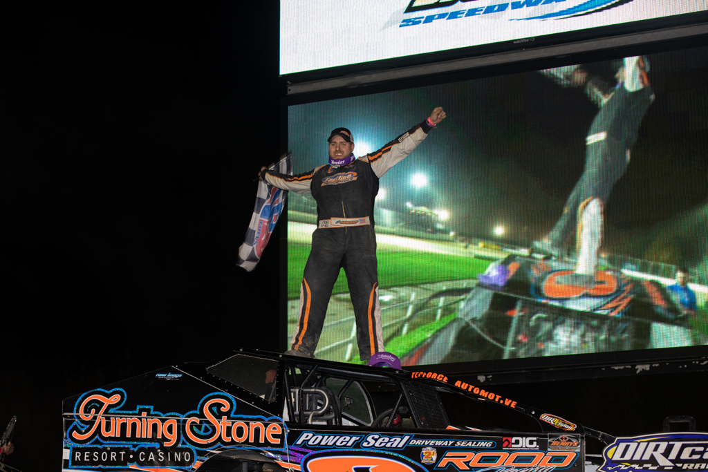PORTSIDE POWER: Mackey Wins Battle with Fink for SDW Kickoff Sportsman ...