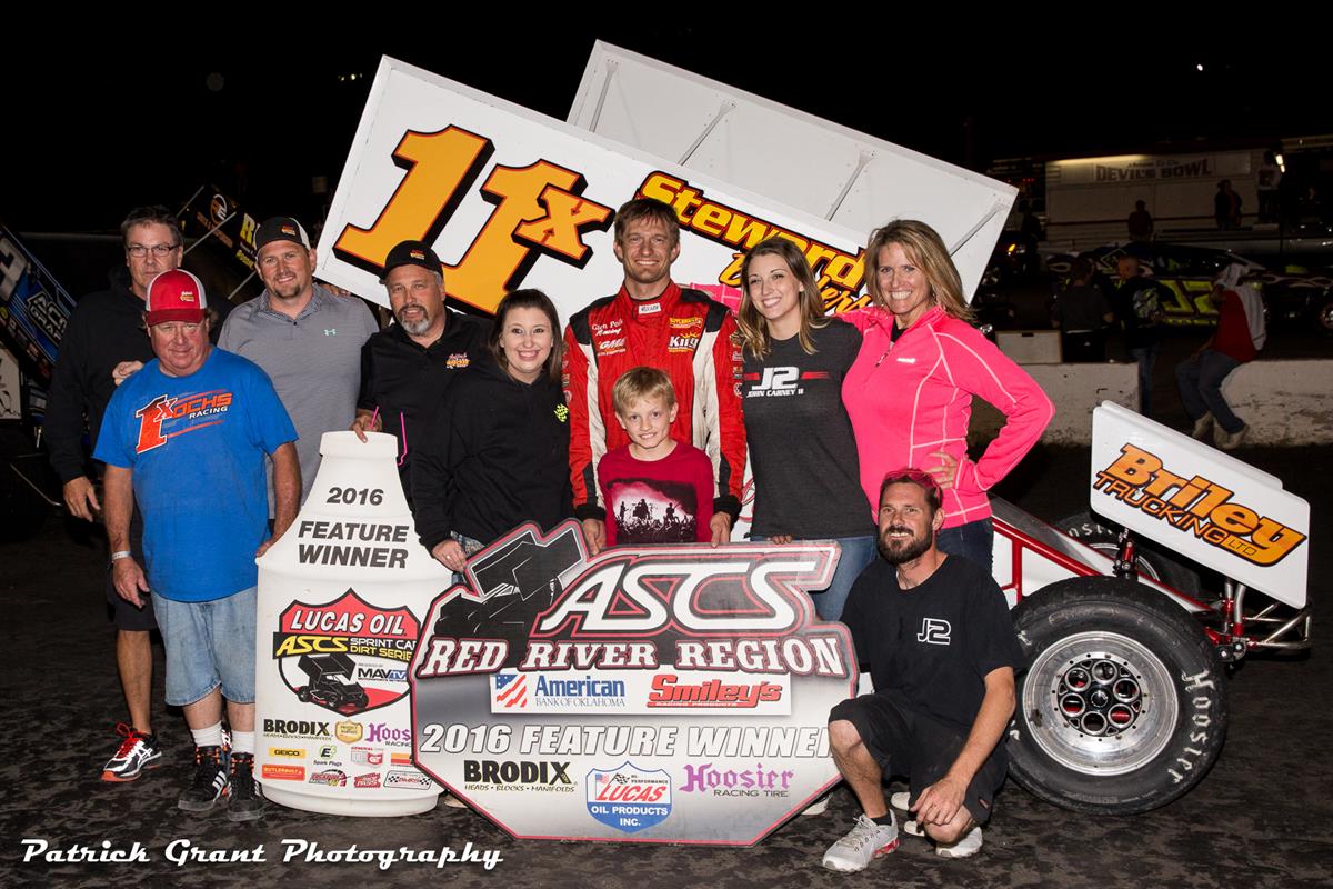 Sweet Victory For Carney At The Devil’s Bowl - American Sprint Car Series